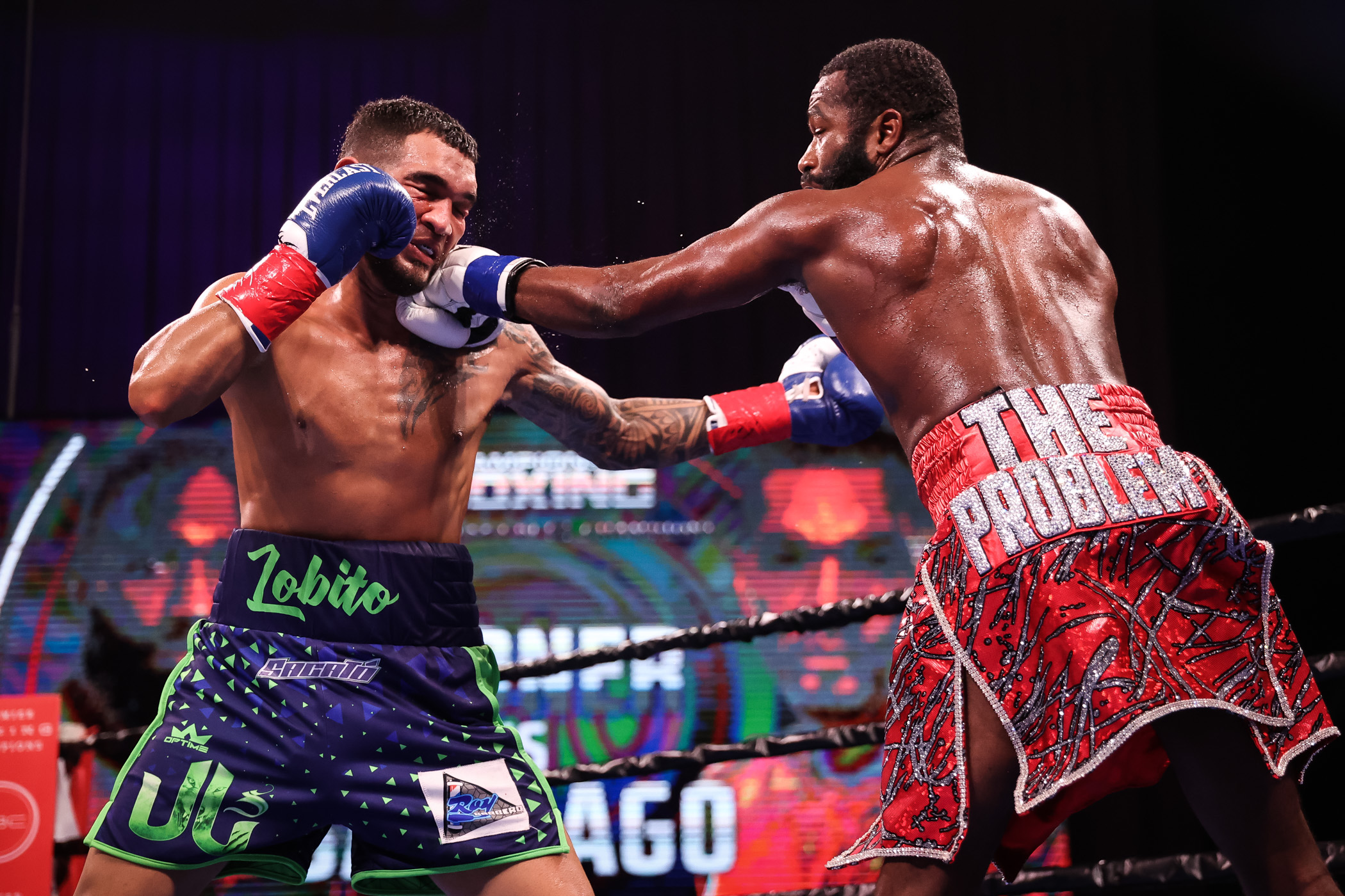 Adrien Broner Returns With Victory Over Jovanie Santiago