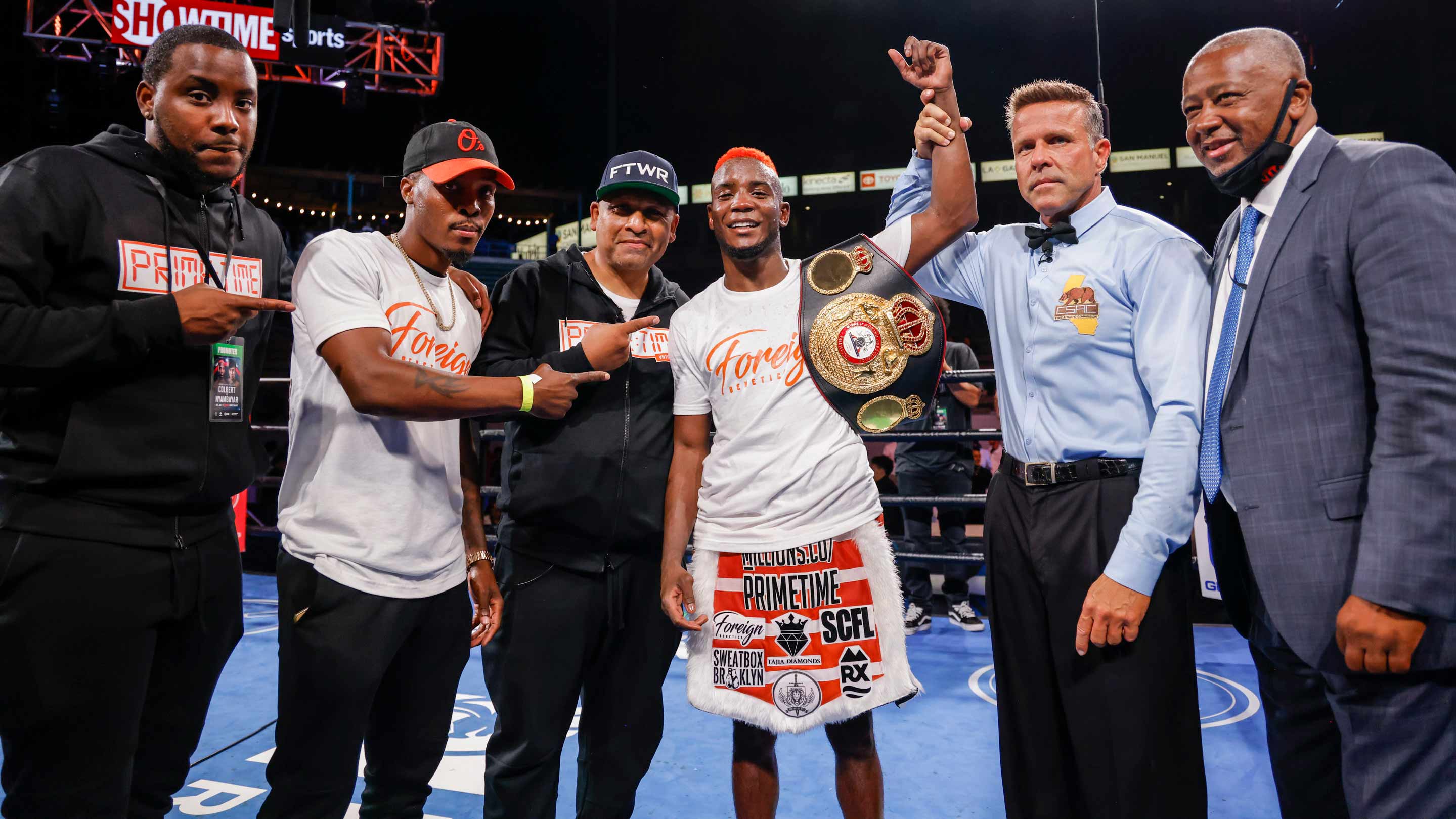 Colbert Remains Undefeated, Outpoints Nyambayar to Retain Title