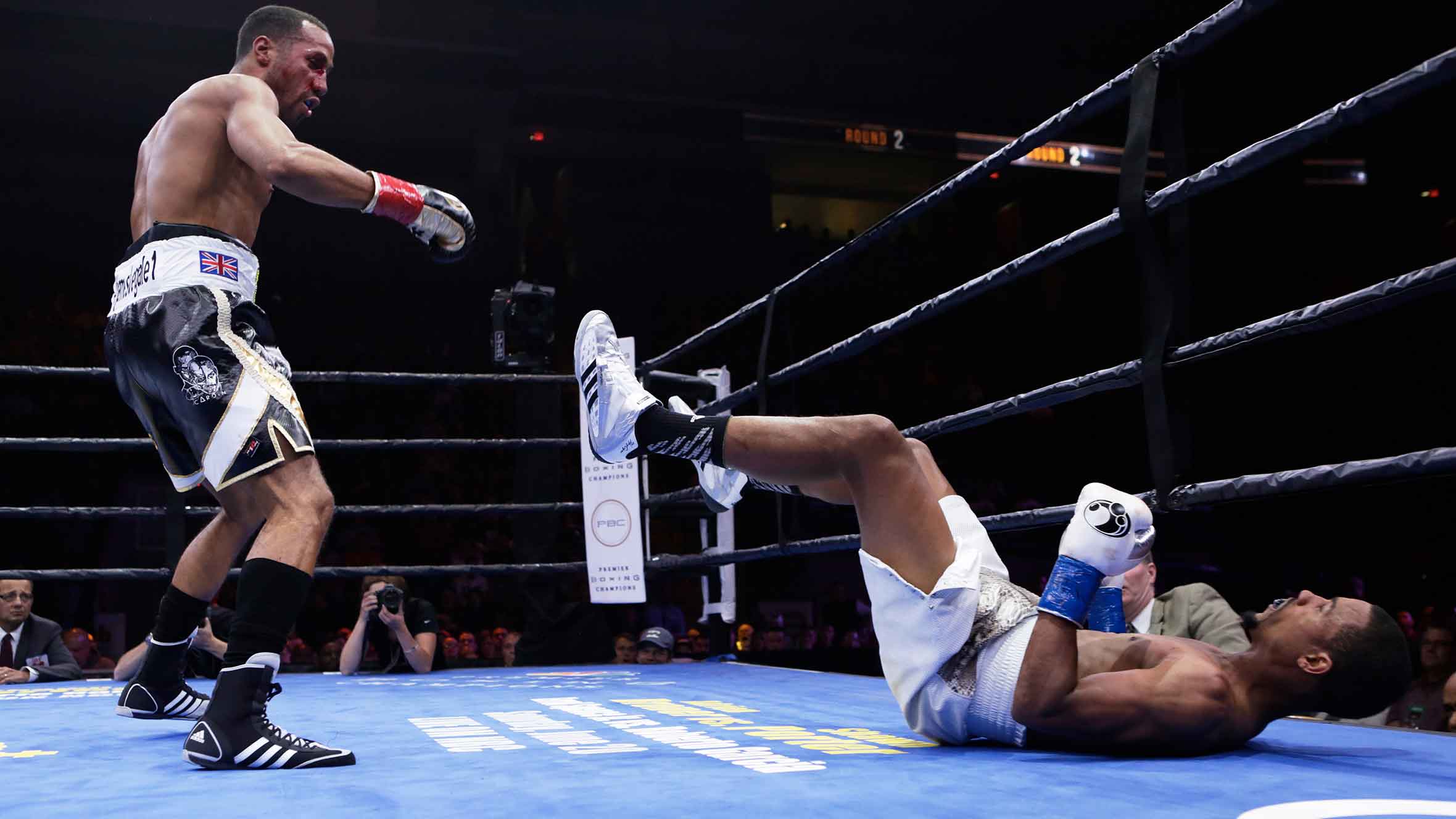 The Moment: Andre Dirrell vs James DeGale