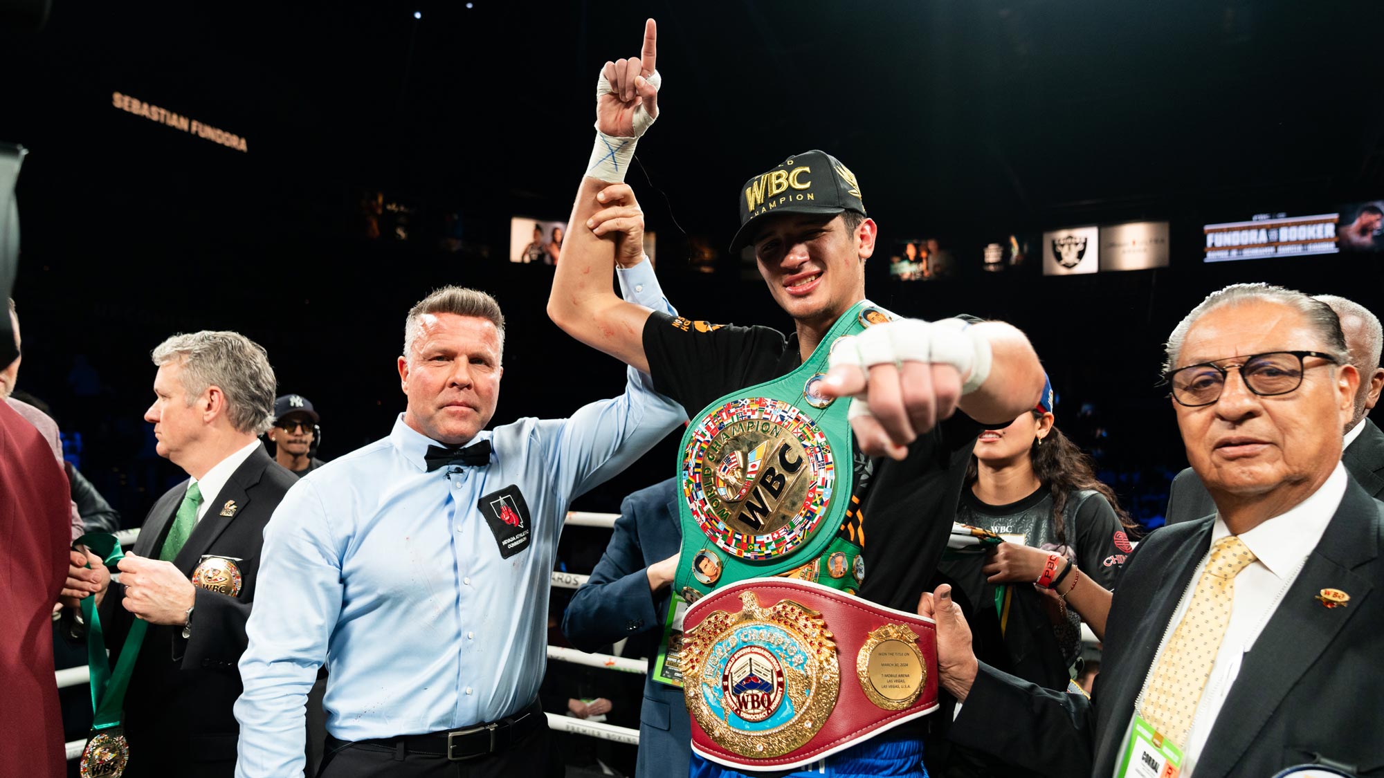 Fundora Stops Booker In Statement Performance, Retains Titles