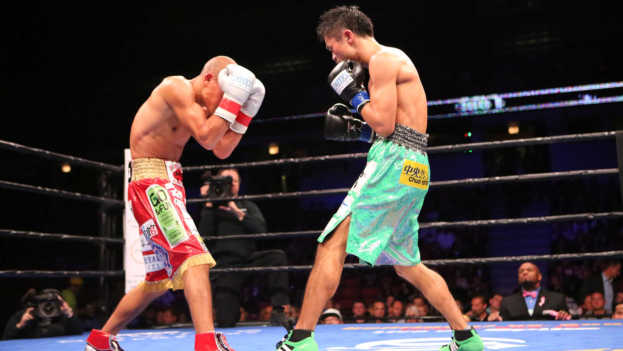 Kohei Kono retains 115-pound title by winning epic brawl against ...