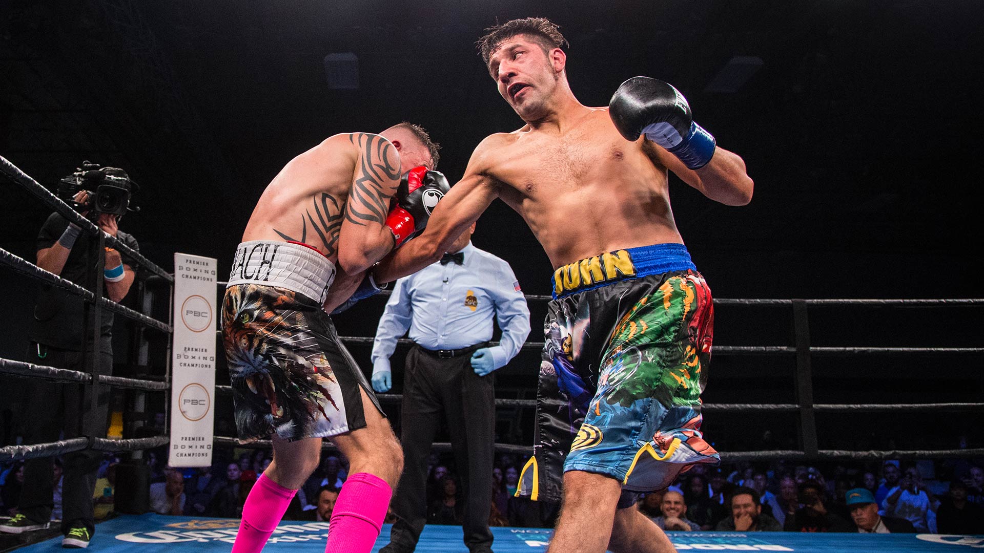 Fight Videos Highlights - Molina vs Redkach | December 15, 2017