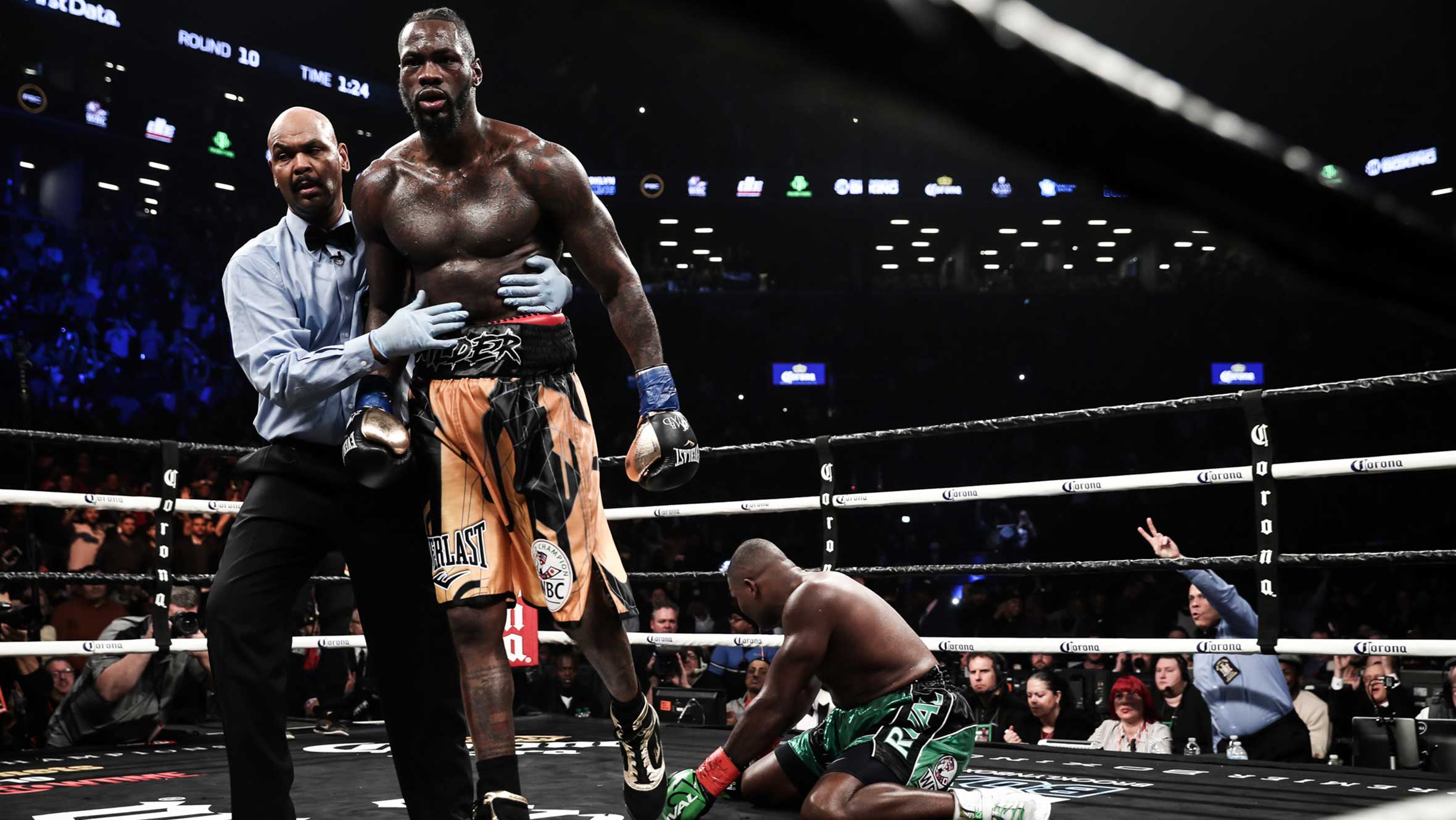 Deontay Wilder puts on a show with an electric 10th-round TKO of Luis Ortiz