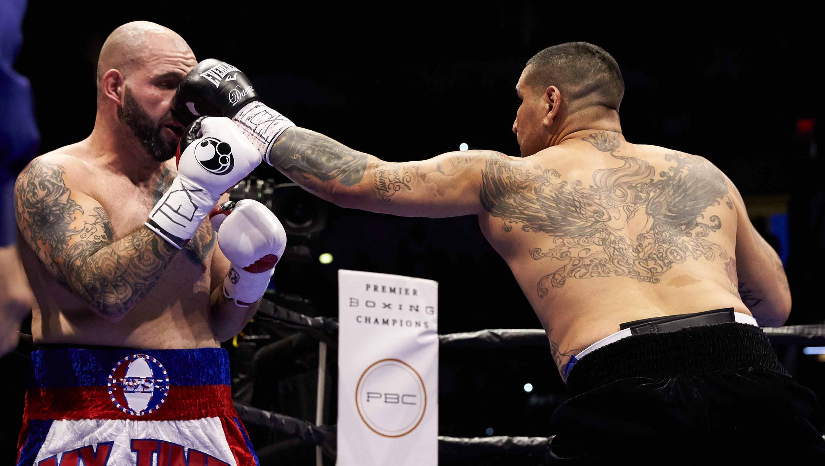 Arreola vs Kauffman highlights: December 12, 2015