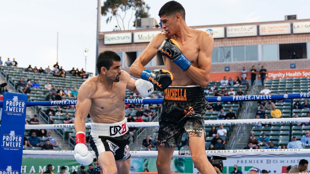 Fundora vs Cota - Watch Fight Highlights | May 1, 2021