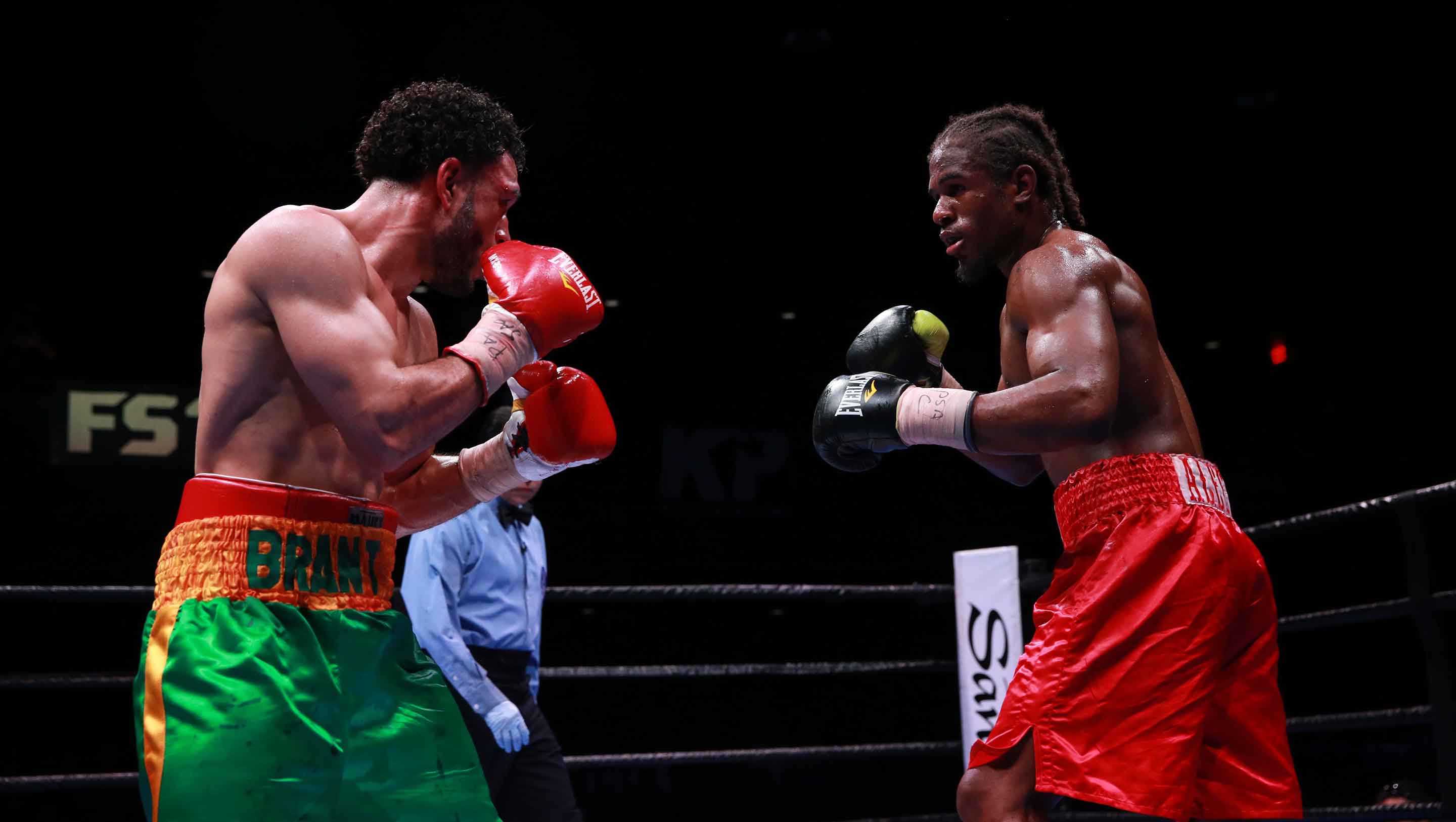 Aleem vs Cepeda Highlights & Results | April 19, 2016