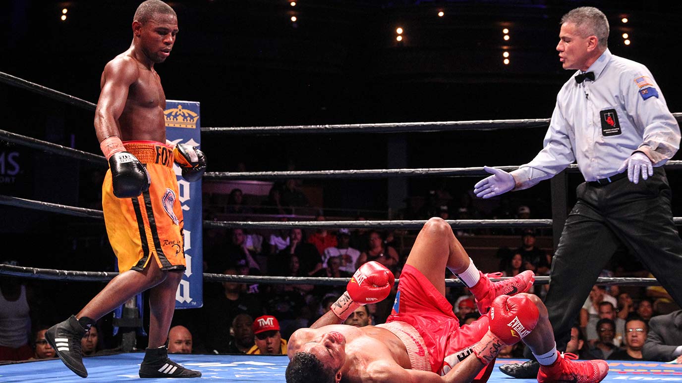 Fight Scorecard - Fortuna vs Velasquez | Sep 29, 2015